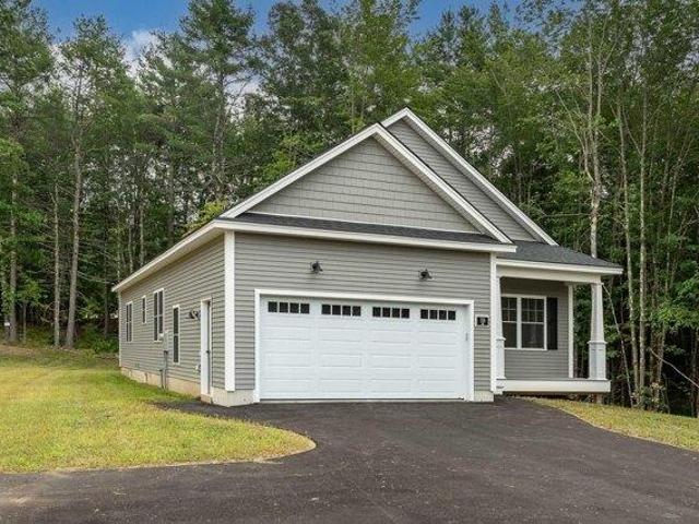 house with 3 bedroom, Sanford ME ES105105507