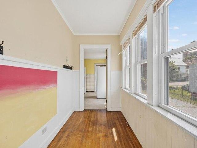 house with 3 bedroom, Sanford ME ES105107598