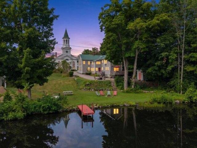 house with 3 bedroom, Sanford ME ES105156131