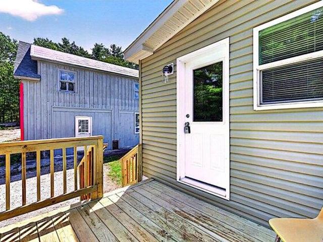 house with 3 bedroom, Sanford ME ES105193539