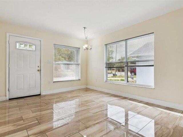 house with 3 bedroom, Sanford FL ES104899692