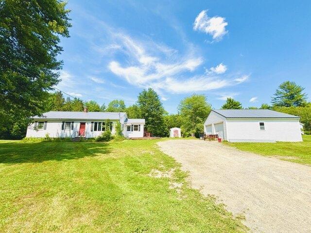 house with 3 bedroom, Sangerville ME DS104444125