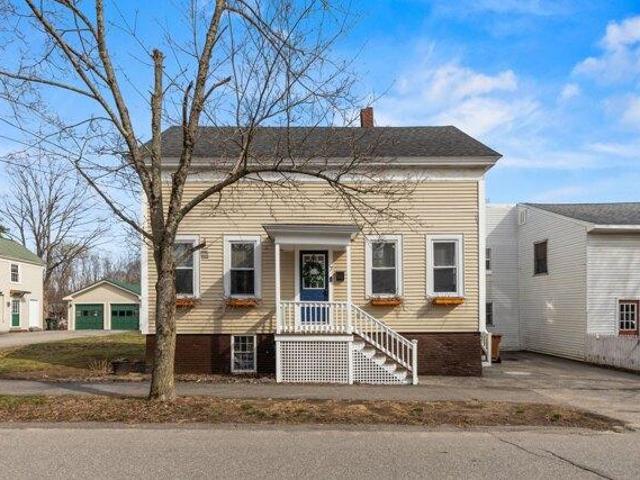 house with 3 bedroom, Saco ME DLS101659933