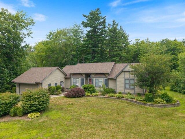 house with 3 bedroom, Saco ME DS104192203
