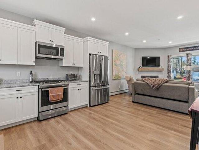house with 3 bedroom, Saco ME DS102669735