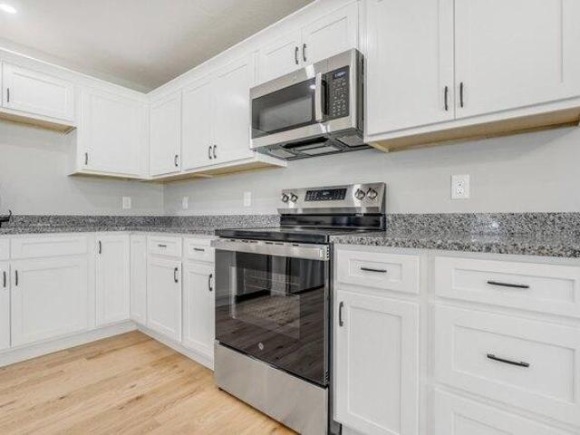 house with 3 bedroom, Saco ME DS103161791