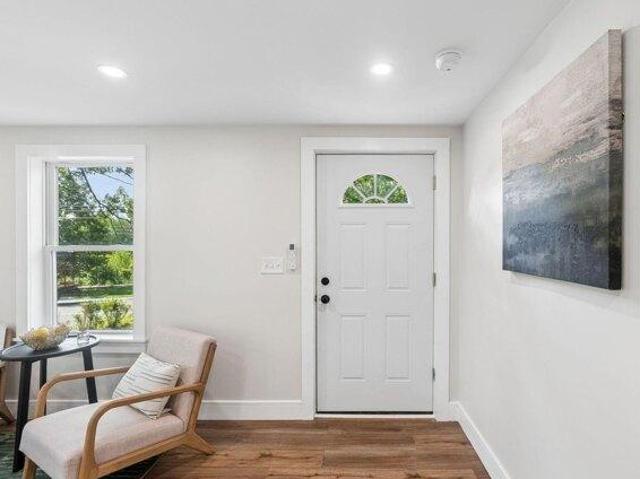 house with 3 bedroom, Saco ME ES105094419