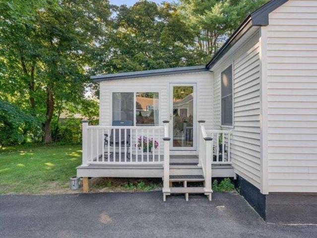 house with 3 bedroom, Saco ME ES105143798