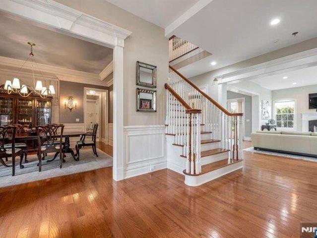 house with 3 bedroom, Saddle River NJ DS102317051