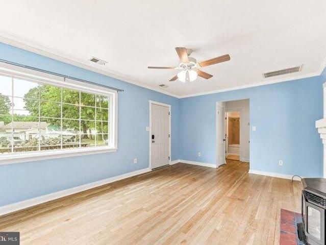 house with 3 bedroom, Saint Leonard MD ES104900967