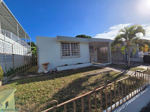 house with 3 bedroom, Salinas CA DS103442911