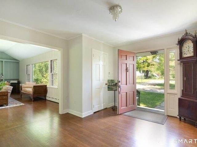 house with 3 bedroom, Salisbury CT DLS102728248