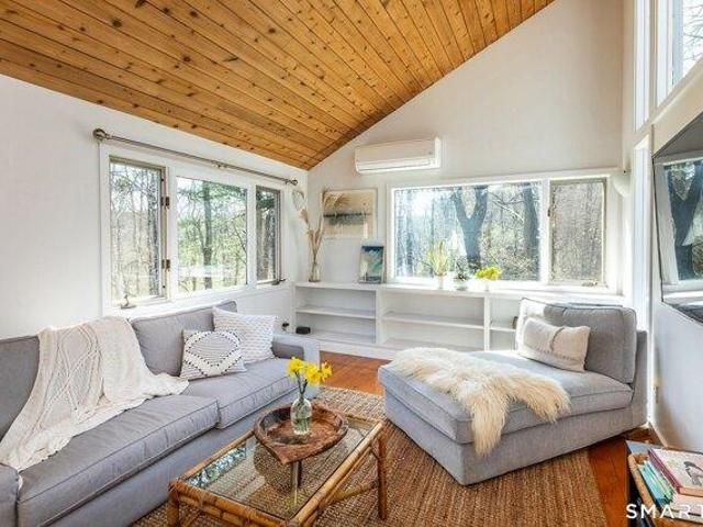 house with 3 bedroom, Salisbury CT DS102212075