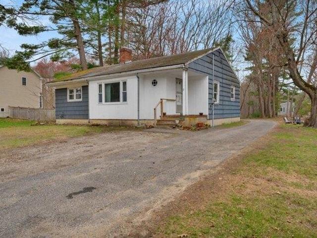house with 3 bedroom, Salisbury MA DLS102860655