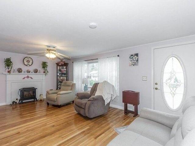 house with 3 bedroom, Salisbury MA ES102860046