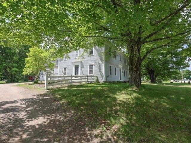 house with 3 bedroom, Salisbury NH ES104946505