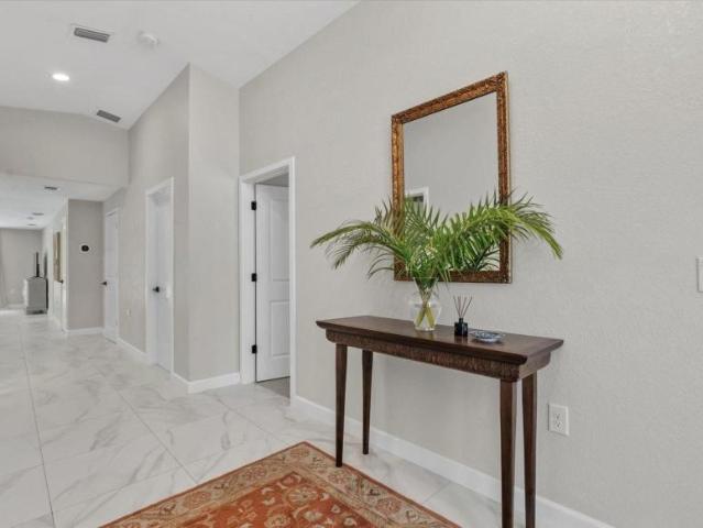 house with 3 bedroom, Sarasota FL DS102397058