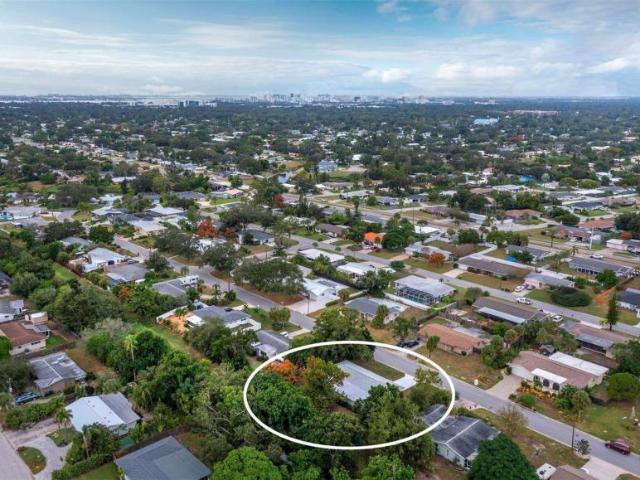 house with 3 bedroom, Sarasota FL DS102397423
