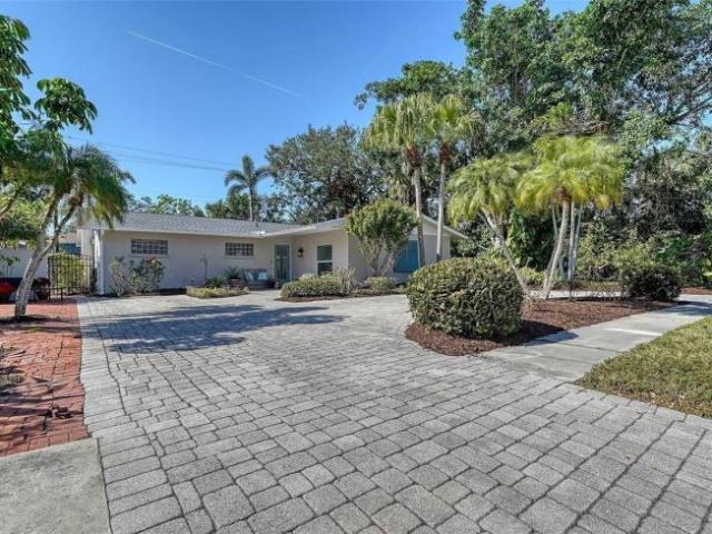 house with 3 bedroom, Sarasota FL DS102659839