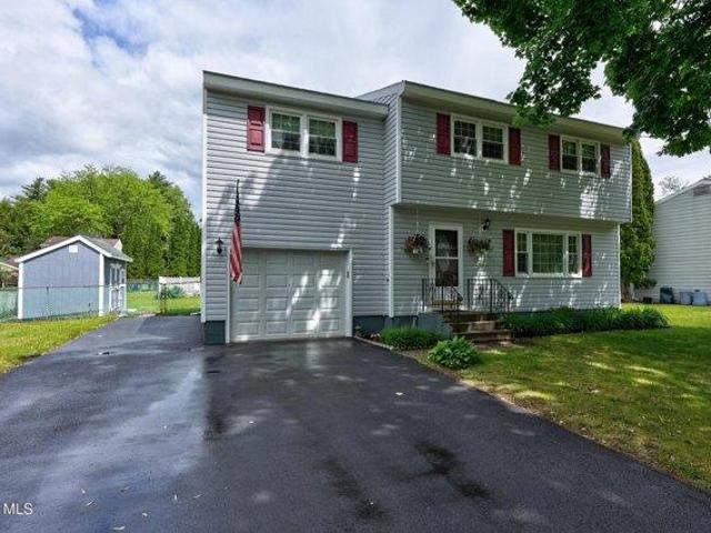 house with 3 bedroom, Saratoga Springs NY DS103600201