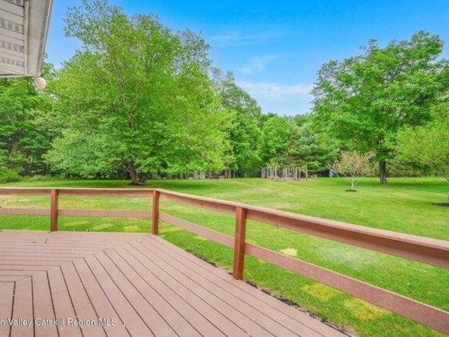 house with 3 bedroom, Saugerties NY ES104904080