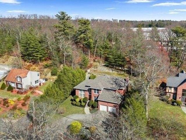 house with 3 bedroom, Saugus MA ES103020113
