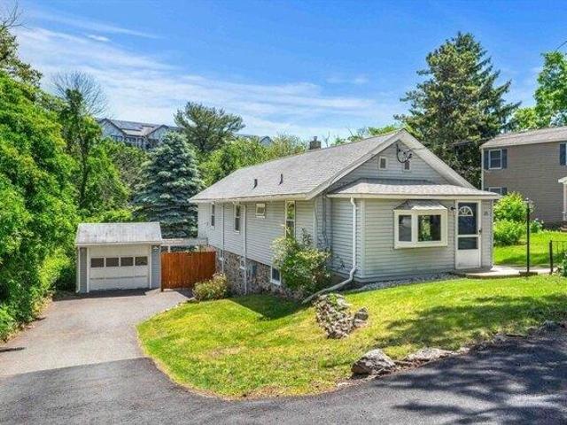 house with 3 bedroom, Saugus MA ES103071537