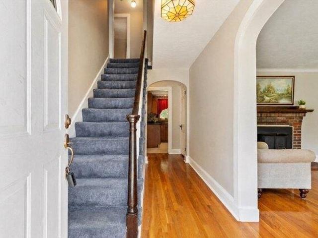 house with 3 bedroom, Saugus MA ES103162214