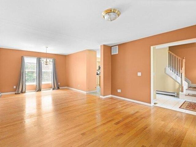 house with 3 bedroom, Saugus MA ES104008693