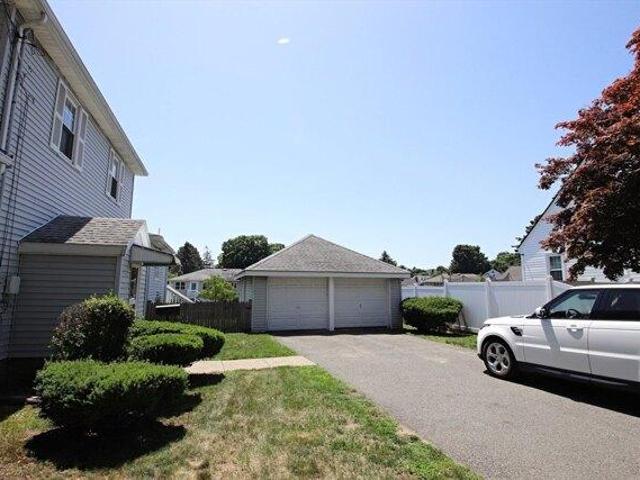 house with 3 bedroom, Saugus MA ES105123909