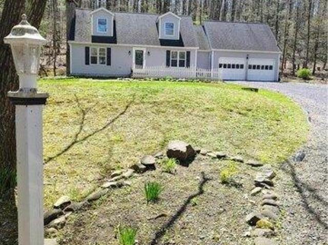 house with 3 bedroom, Saylorsburg PA DS103602594