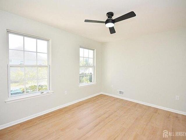 house with 3 bedroom, Sayreville NJ DLS101781419