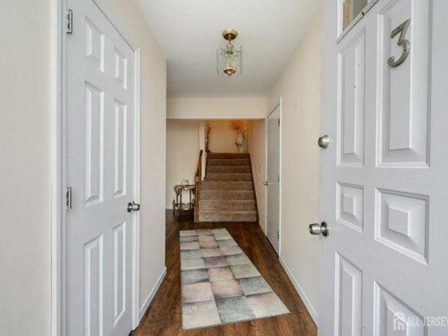 house with 3 bedroom, Sayreville NJ ES102827080