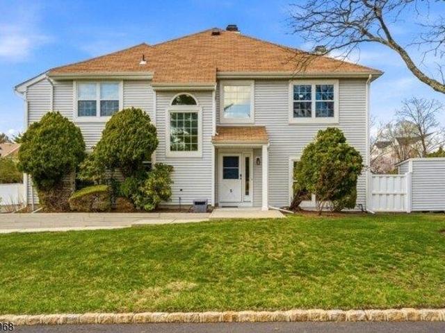 house with 3 bedroom, Sayreville NJ ES102827906