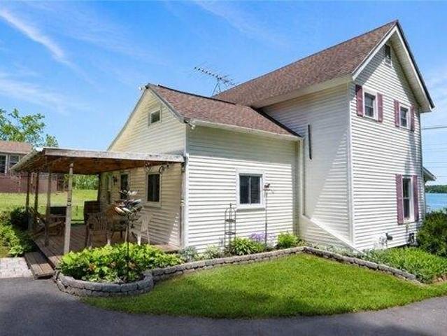 house with 3 bedroom, Seneca Falls NY DS103621208