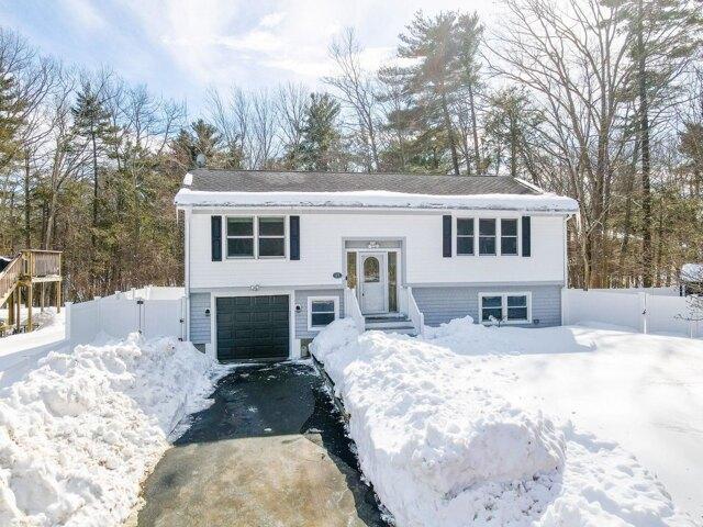 house with 3 bedroom, Seabrook NH DLS102778432