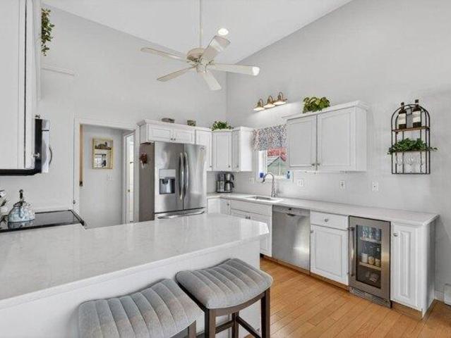 house with 3 bedroom, Seabrook NH DLS102827229