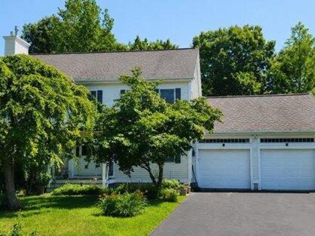 house with 3 bedroom, Seabrook NH ES105232288