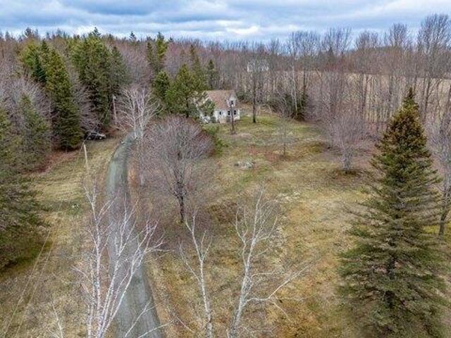 house with 3 bedroom, Sebec ME ES103158935