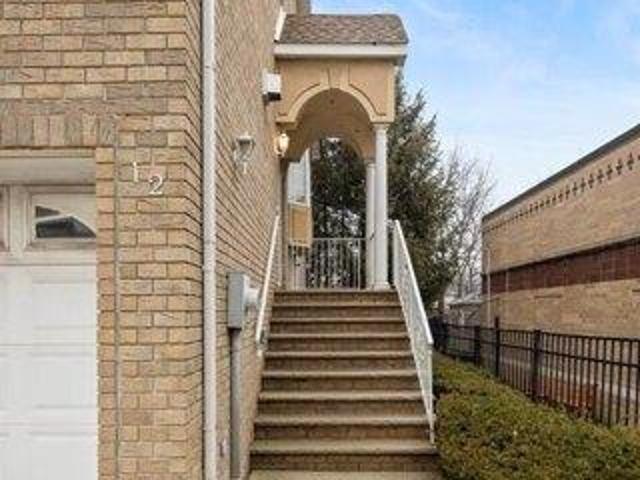 house with 3 bedroom, Secaucus NJ DLS102478206