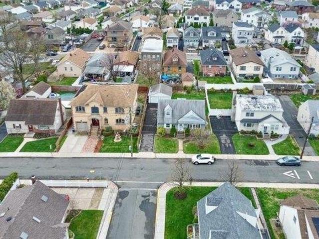 house with 3 bedroom, Secaucus NJ ES103188092