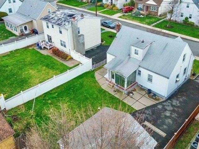 house with 3 bedroom, Secaucus NJ ES105160597