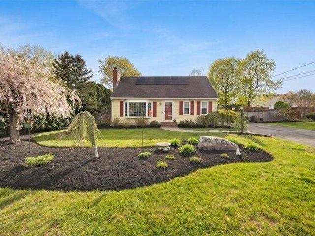 house with 3 bedroom, Seekonk MA DLS102371977