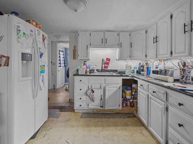 house with 3 bedroom, Seekonk MA DS104045371
