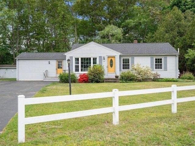 house with 3 bedroom, Seekonk MA DS104115215