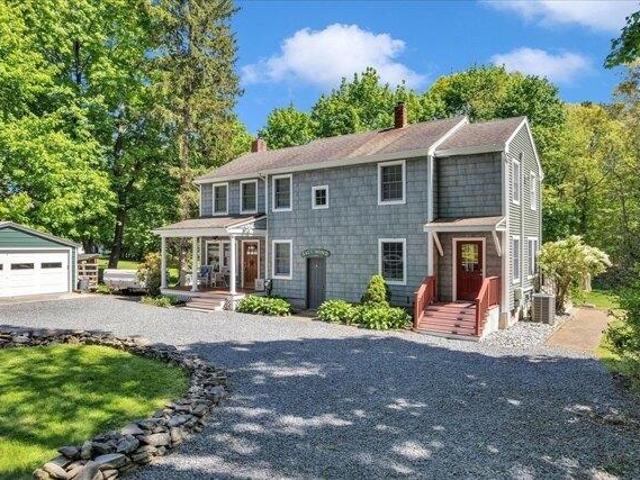 house with 3 bedroom, Seekonk MA DS104297319