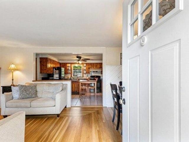house with 3 bedroom, Seekonk MA DS104332249