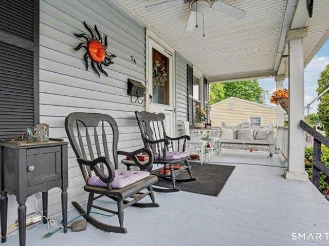 house with 3 bedroom, Seymour CT DLS102775474