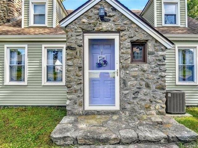 house with 3 bedroom, Seymour CT ES104443806