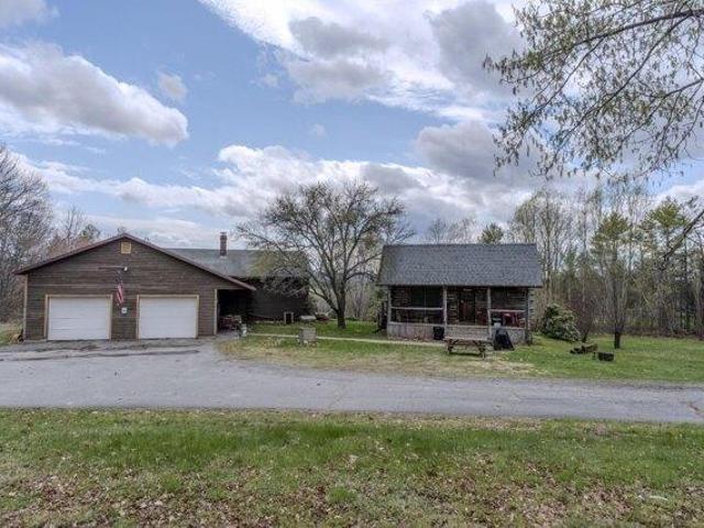 house with 3 bedroom, Skowhegan ME DLS102559555